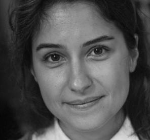 Arzu Geybullayeva | MC_ONLINE