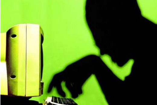 2013: godina kada je umrla anonimnost na internetu? | MC_ONLINE