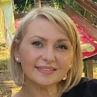 Senka Kurt | MC_ONLINE